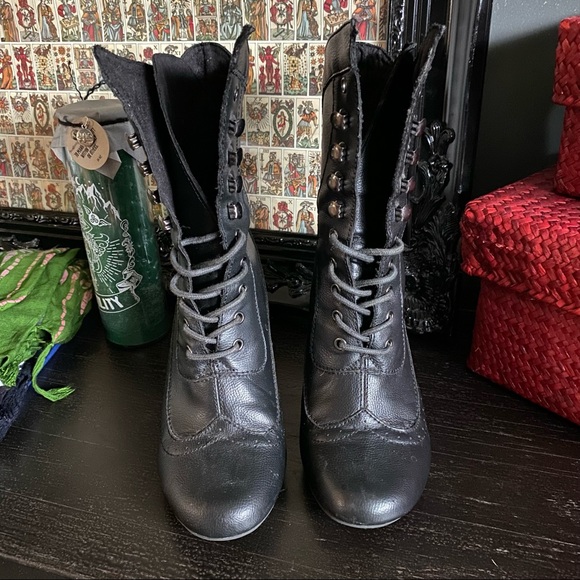 Rocket Dog | Shoes | Pug Black Lace Up Spectator Wingtip Victorian ...